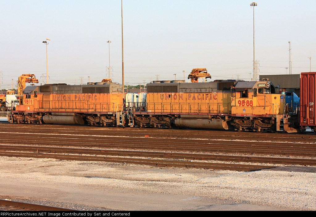 Picture Categories: Roster,Yard,Action